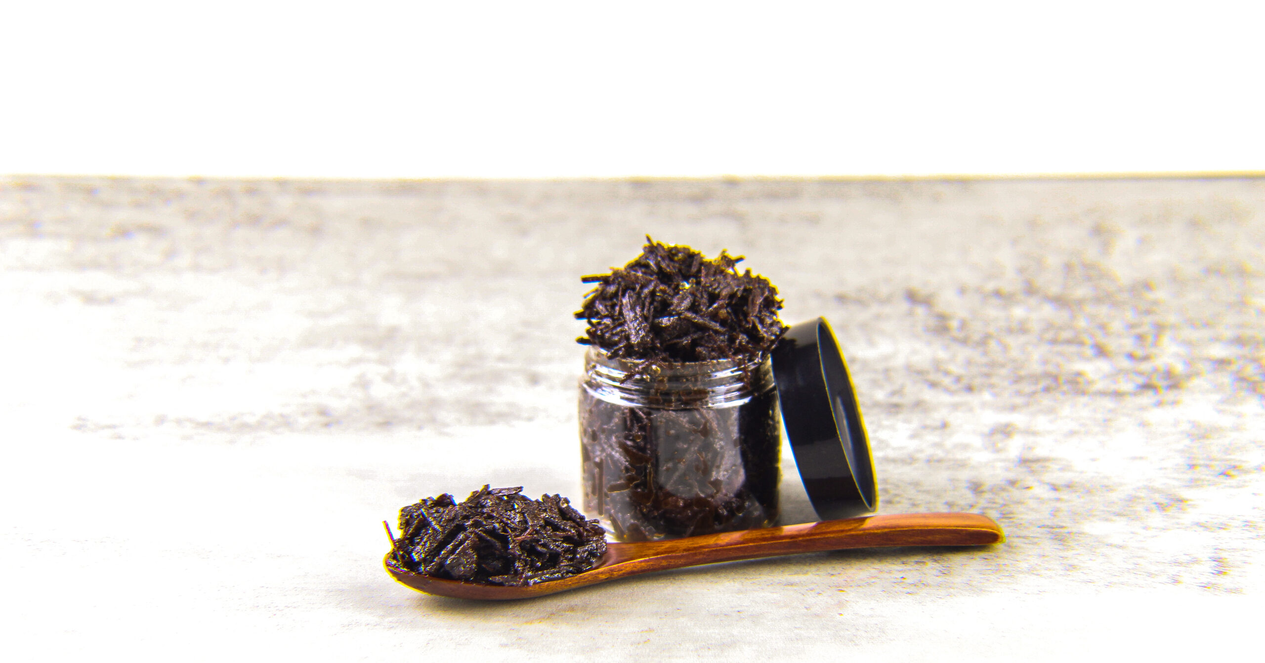 Sandal Oud - AfriQuest | Premium African Incense